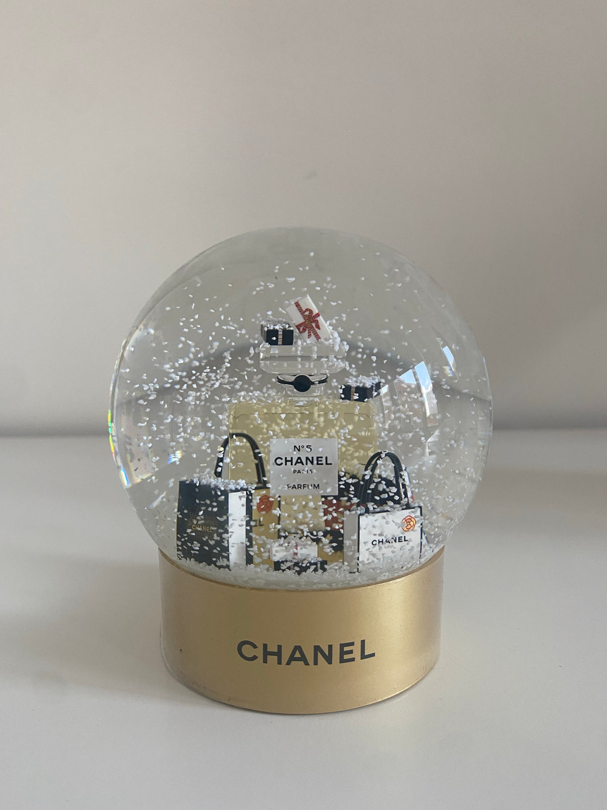 Chanel Snow Globe Perfume Shopping Bag Medium– TC